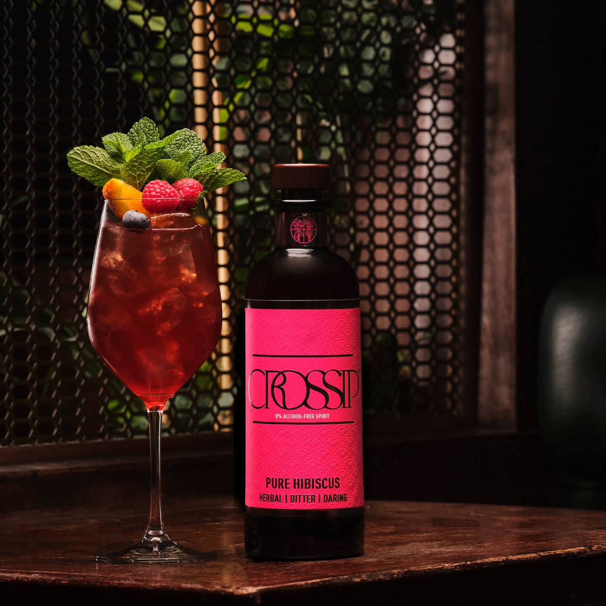 CROSSIP Pure Hibiscus | Alcohol Free Spirit for Spritz & Negroni Cocktails